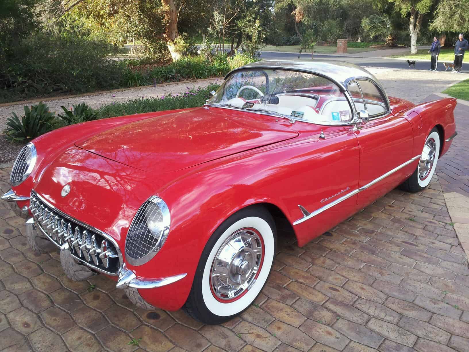 It’s the 60’s 50’s Corvette convertible from the future! – Swadeology