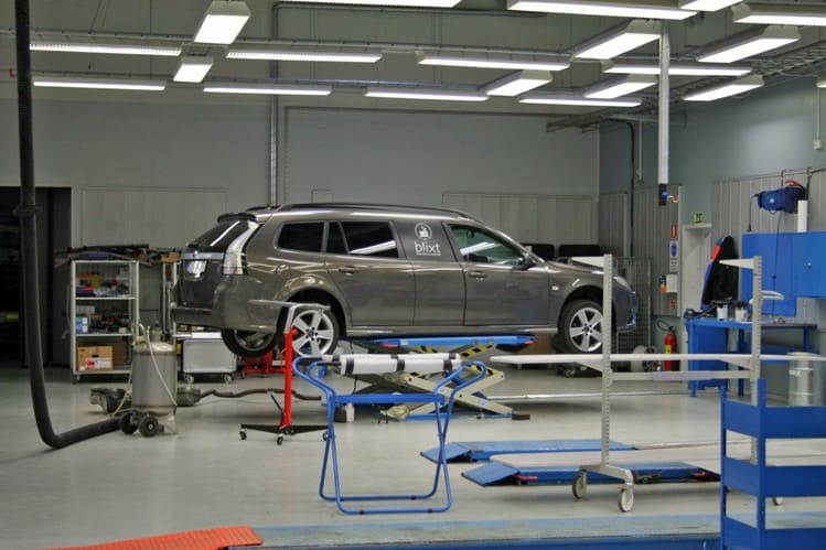 Saab Snippets - Wallenberg, Mahindra, Production. - Swadeology